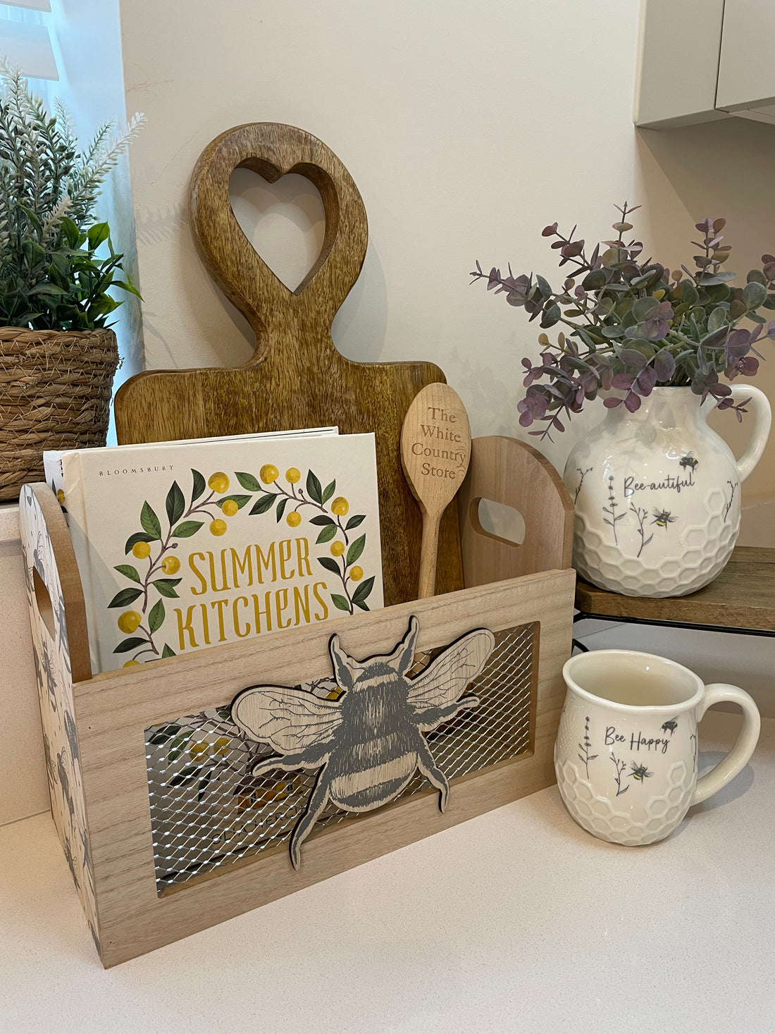 Wooden Bee Crate – The White Country Store